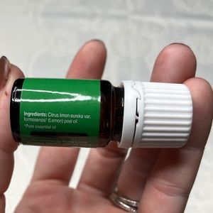 Young Living | Other | Young Living Jade Lemon Essential Oil 5ml New ...